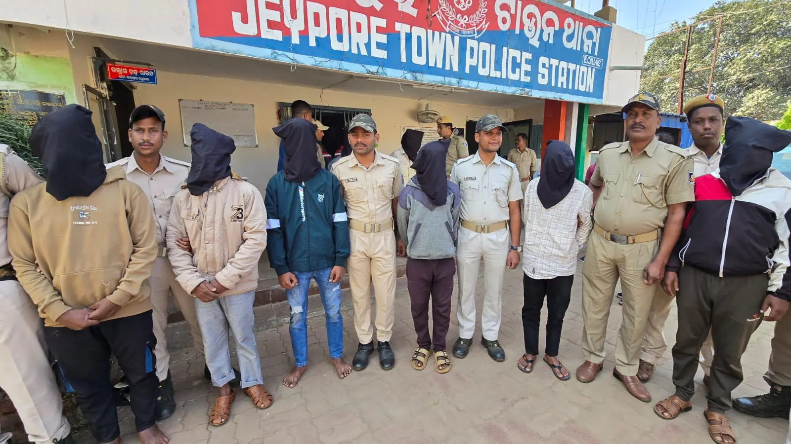 19 Arrested In 8 Dacoity, Burglary Cases In Odisha's Koraput | OdishaBytes